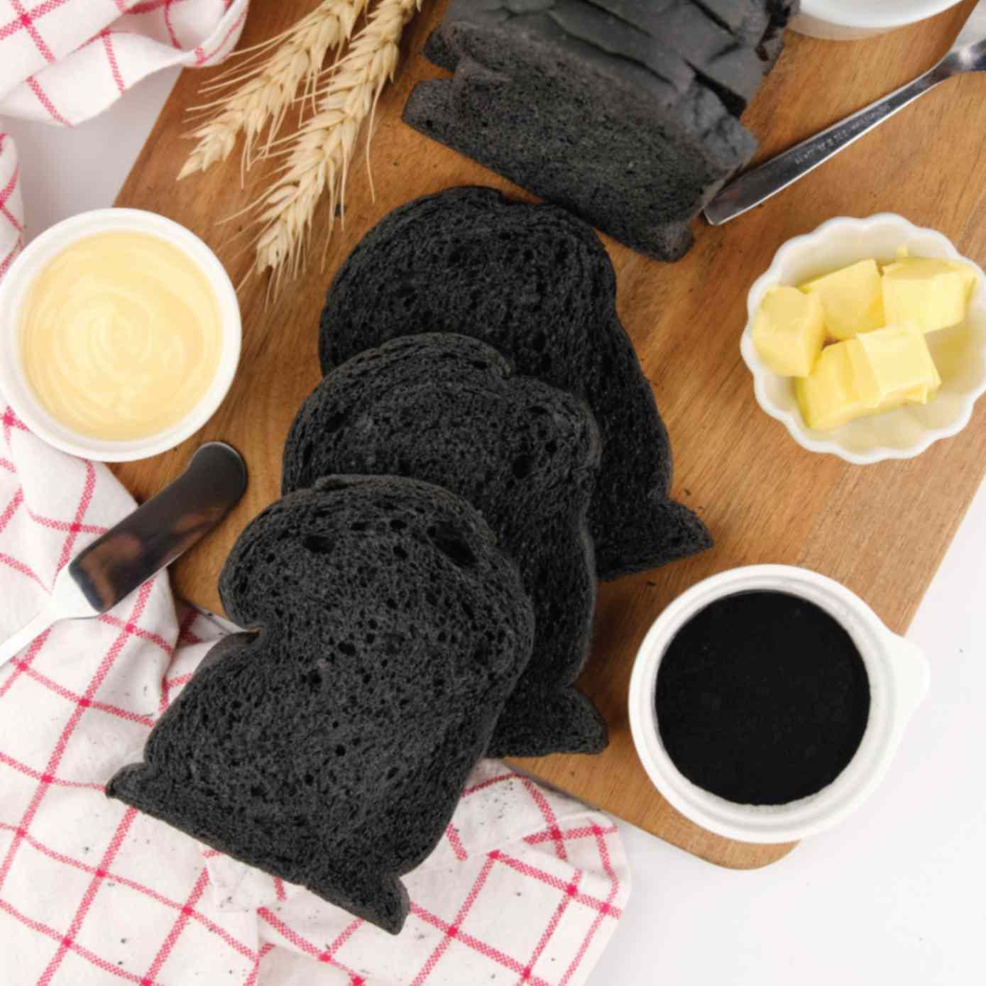 Charcoal Bread